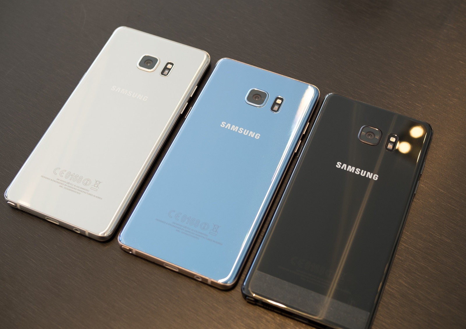 Mais um! Galaxy Note 7 explode enquanto carrega e acidente é feio ...