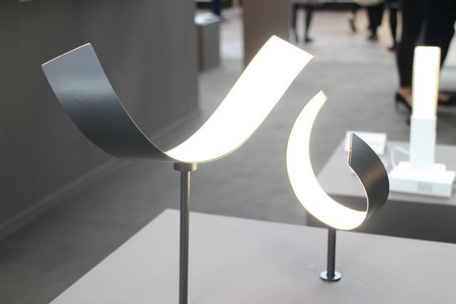 Iluminacao Oled Flexivel Flexible OLEDs (FOLEDs) Universal Display
