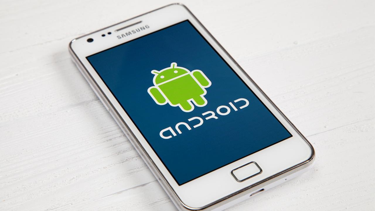 Justo? Relatório revela o celular Android mais popular no mercado ...