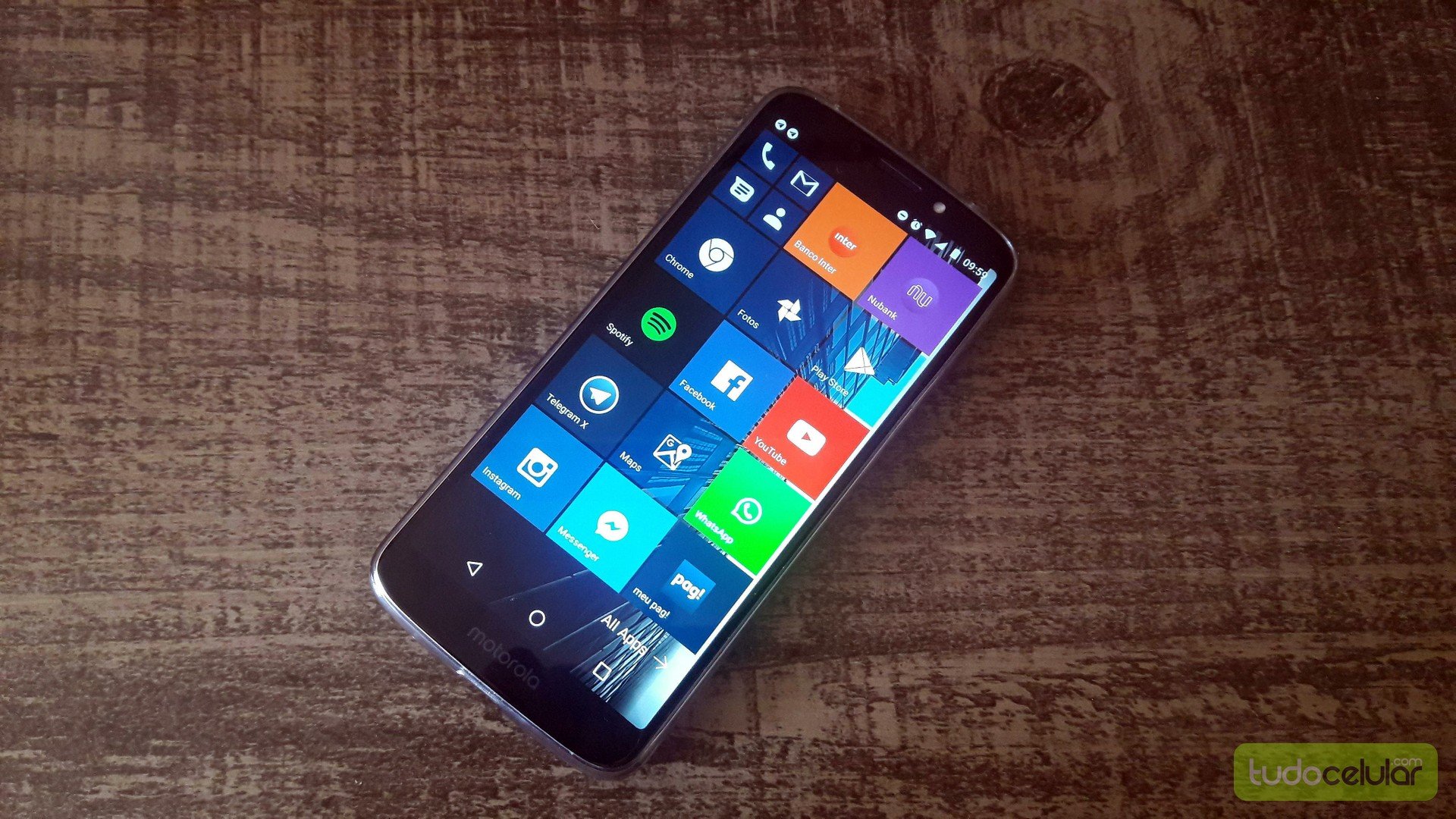Aplicativo Launcher 10 simula interface do Windows Phone no Android ...