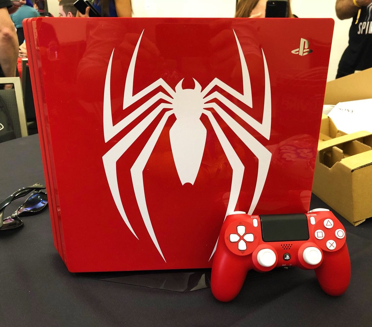 Playstation 4 spiderman console store