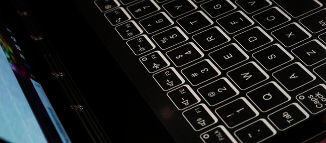 Yoga Book 2: Lenovo apresenta mais um dos seus notebooks com duas telas ...