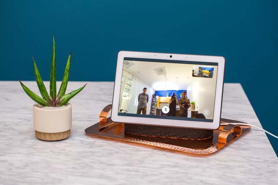 Google trabalha em display inteligente que pode virar tablet, diz rumor ...