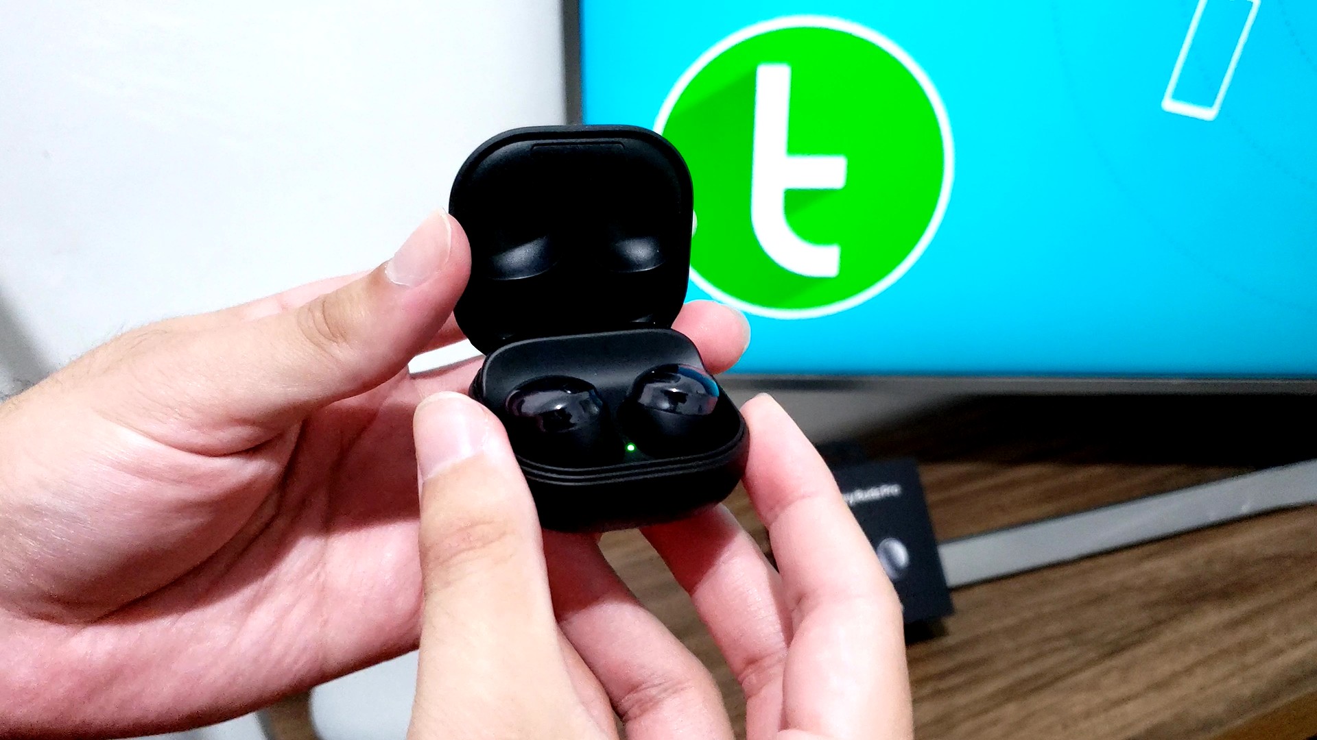 Modelos Galaxy Buds Pro e Buds 2 ganham melhorias na estabilidade com ...