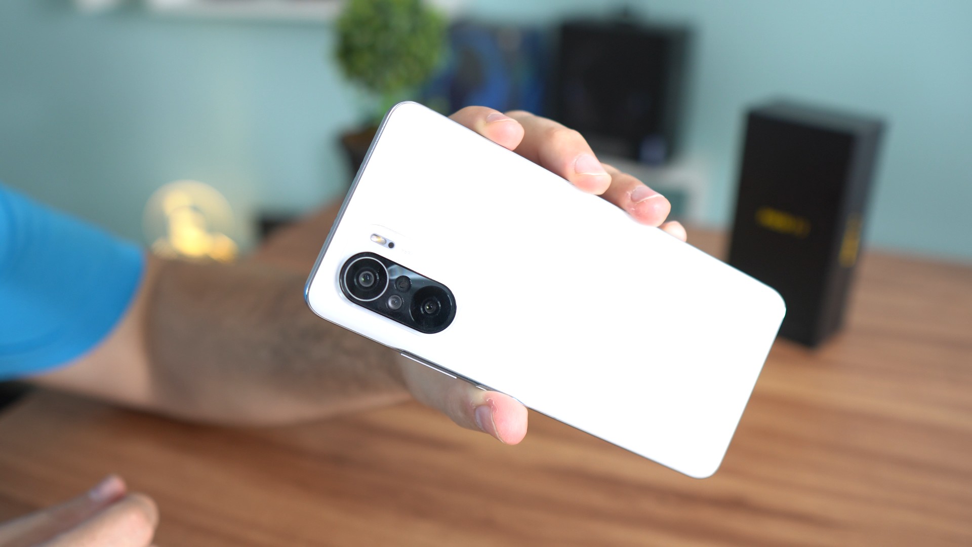 Mais bonito? POCO F3 ganha mais uma opção de cor - TudoCelular.com