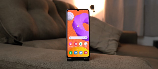 Samsung Galaxy M22 começa a receber atualização para o Android 12 com a ...