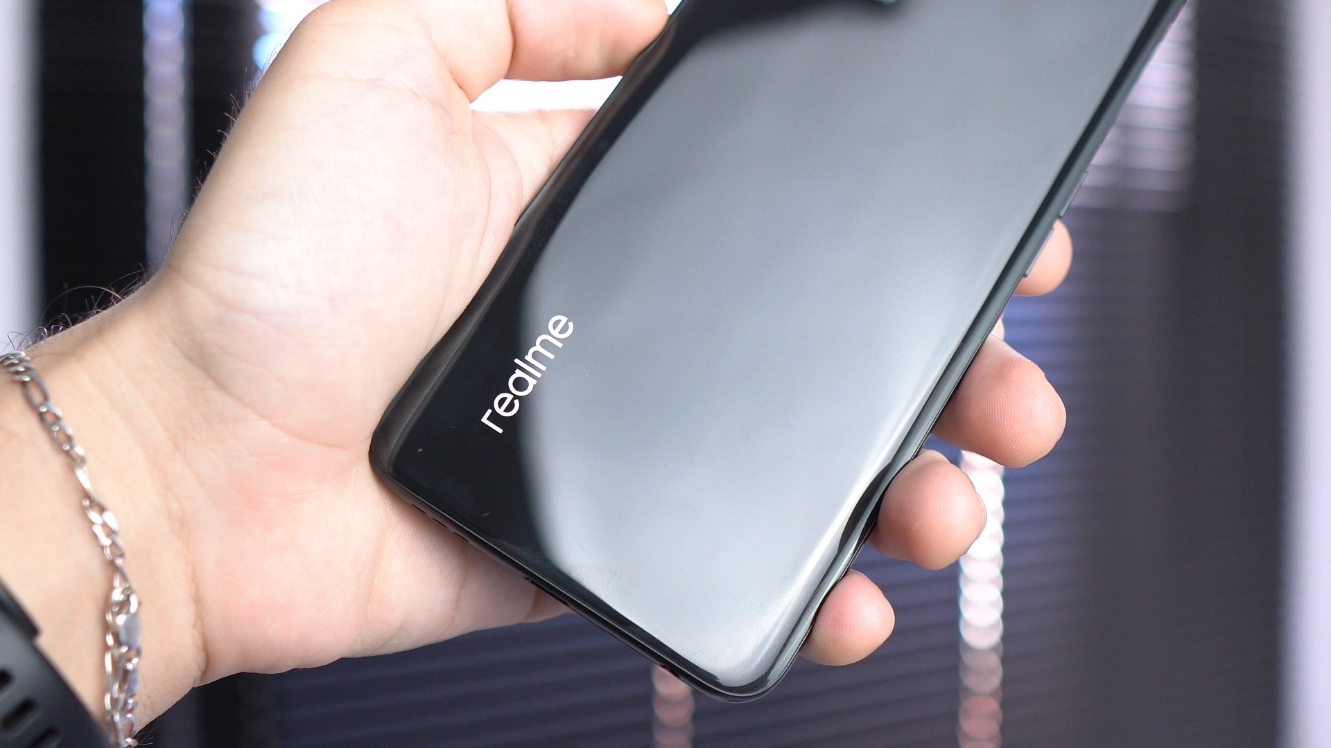 Realme V21 passa pela 3C após ter imagens e especificações divulgadas ...