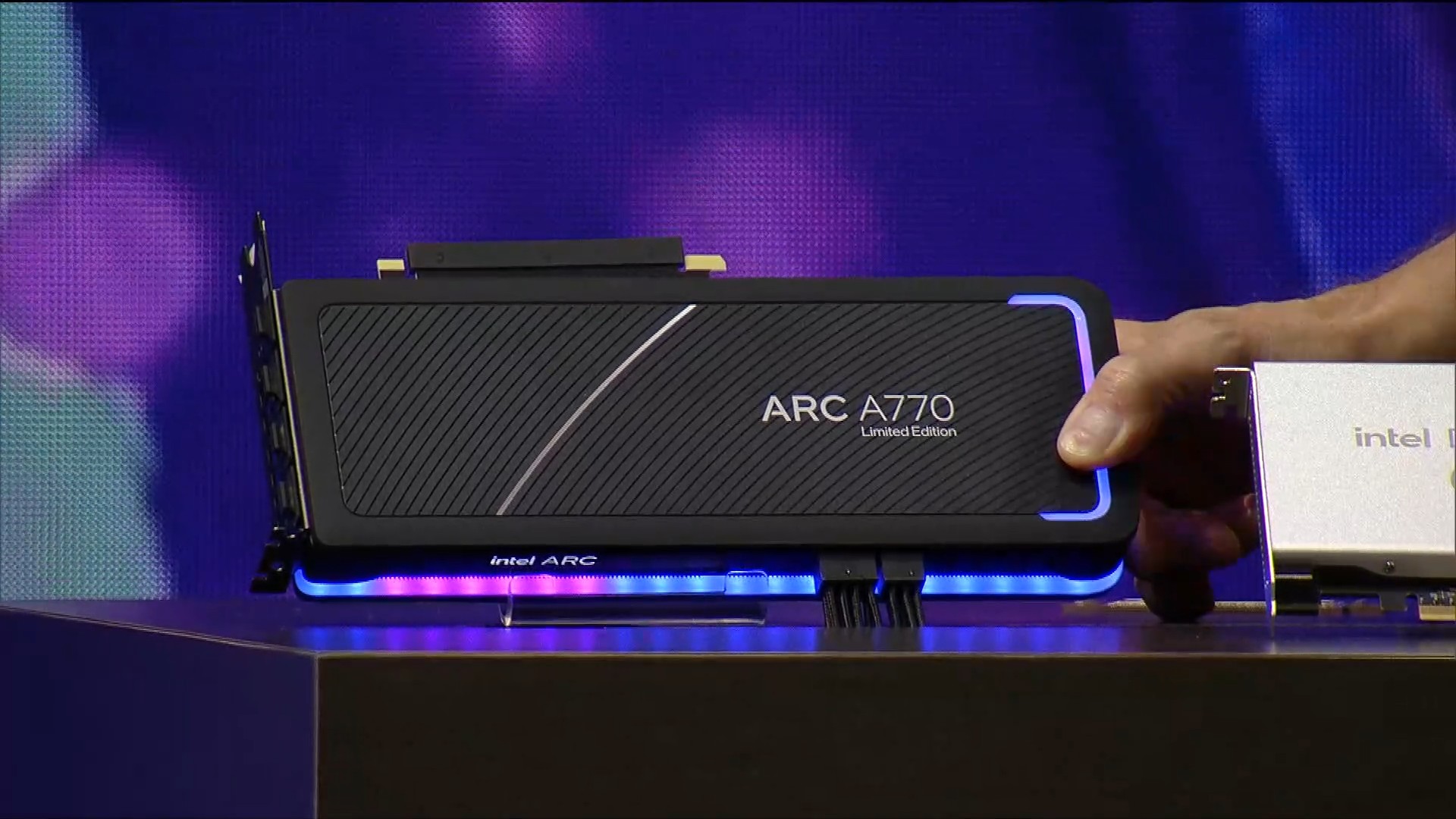 Intel confirma preço e disponibilidade da nova GPU Arc A770 ... Intel confirma preço e disponibilidade da nova GPU Arc A770 ...