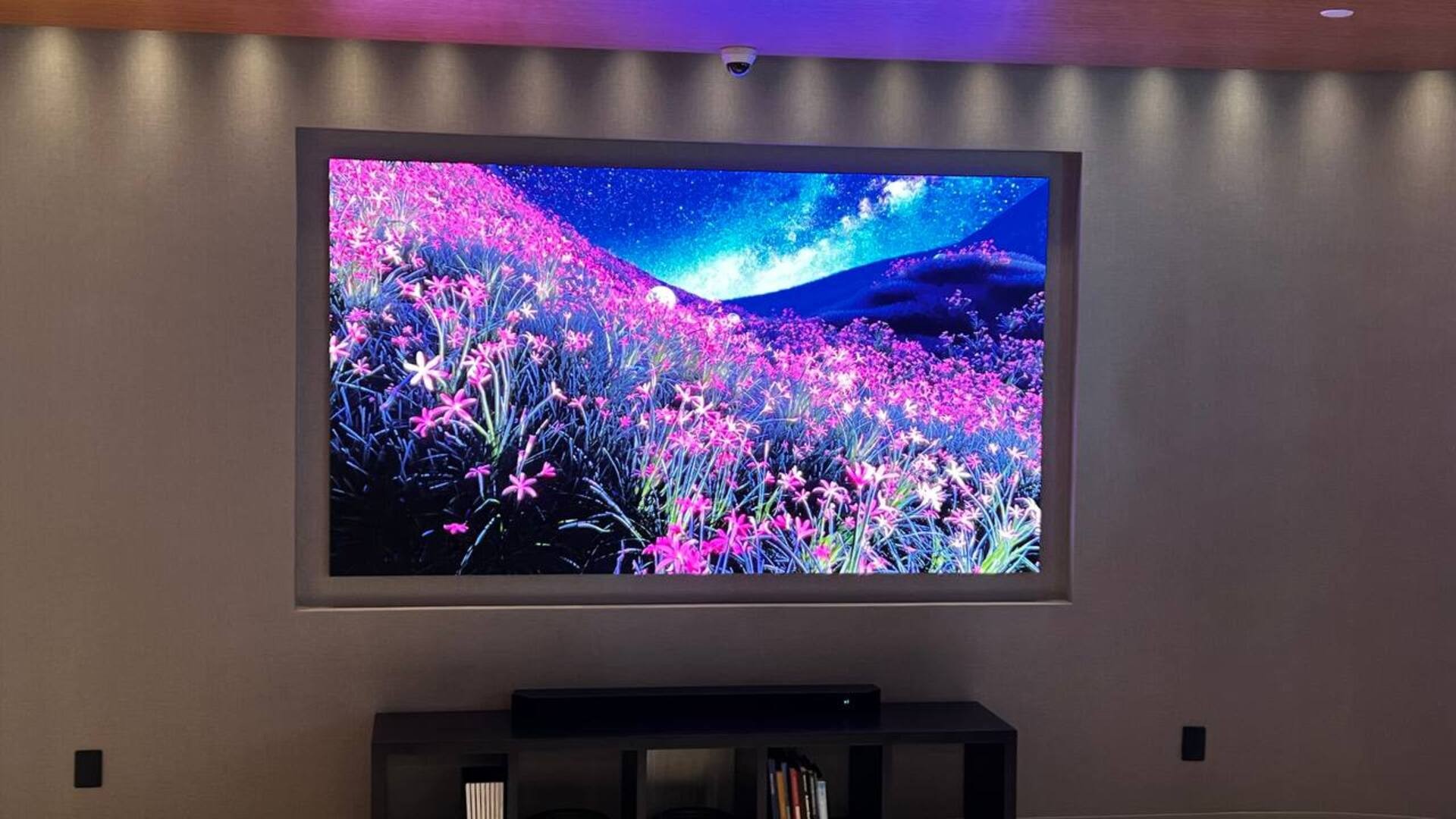 Samsung anuncia no Brasil nova TV micro LED custando quase R$ 1 milhão ...