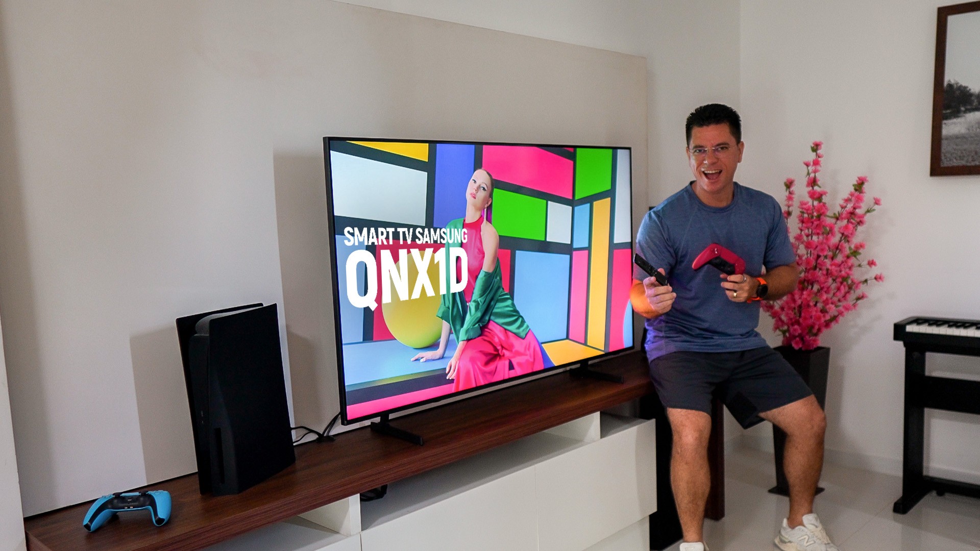 Smart TV Samsung QNX1D: combo de som potente e tela Mini LED | Análise ...